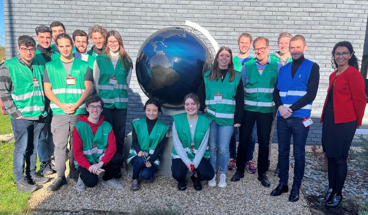 Usine du futur : la majeure Industrie & Robotique en visite chez Nexans | ESILV Ecole d ...